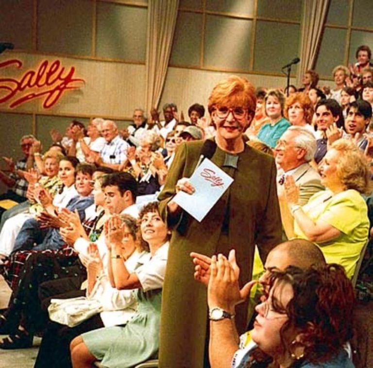 90's Talk Show Hosts: Where Are They Now? | Originol